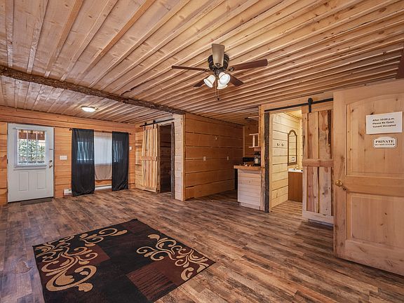 762 S Main St #1, Cascade, ID 83611 | Zillow