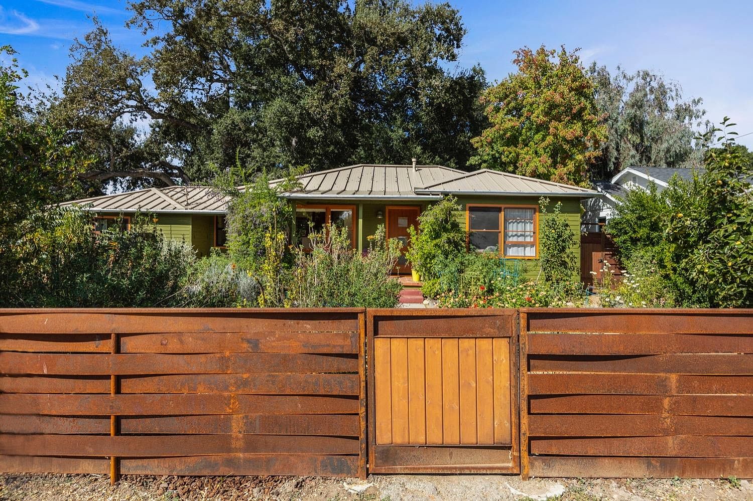 809 N Drown Ave, Ojai, CA 93023 | MLS #223820 | Zillow