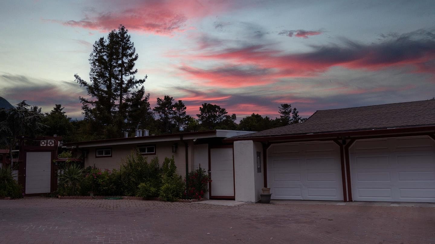 25 Via Delizia, Hillsborough, CA 94010 | Zillow