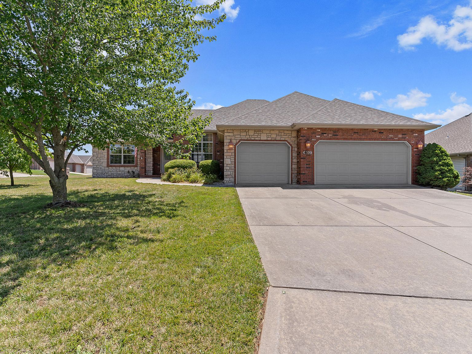 630 West Meadowgate Drive, Springfield, MO 65803 | MLS #60247192 | Zillow