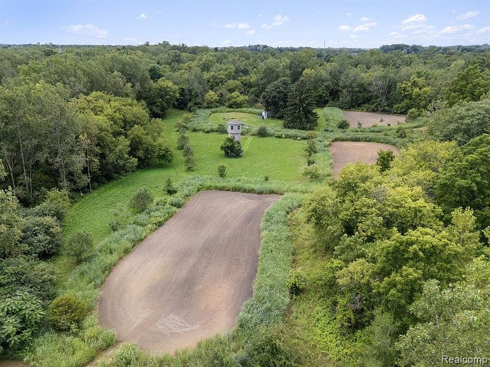 Blake Rd, Jackson, MI 49201 | MLS #20240059390 | Zillow