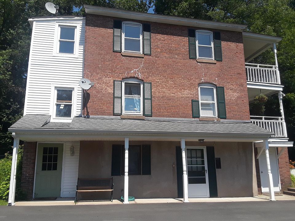251 Main St STUDIO BASEMENT, Rockfall, CT 06481 | Zillow