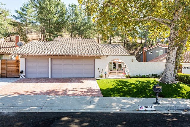 28824 Eagleton St, Agoura Hills, CA 91301 | Zillow