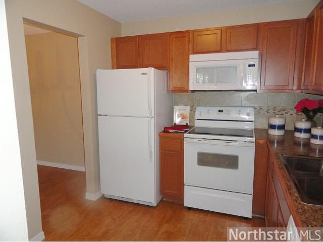 3425 Golfview Dr APT 314, Eagan, MN 55123 | Zillow