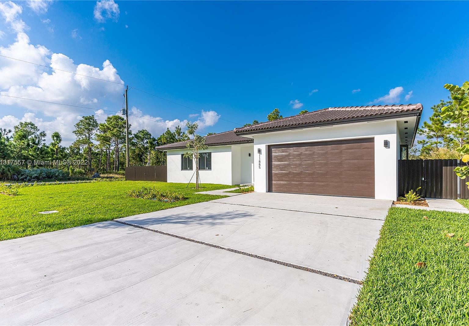 11885 SW 226th Ter, Miami, FL 33170 | Zillow