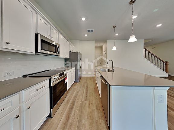 27112 Saint Andrews Ave, Wesley Chapel, FL 33544 | Zillow