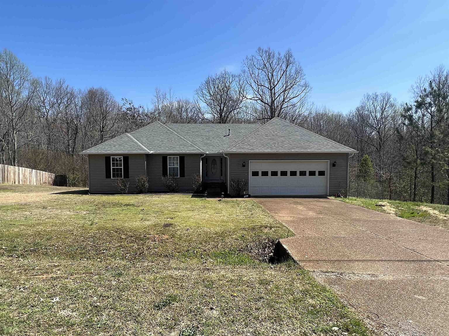 667 Old Pinson Rd, Jackson, TN 38301 | Zillow