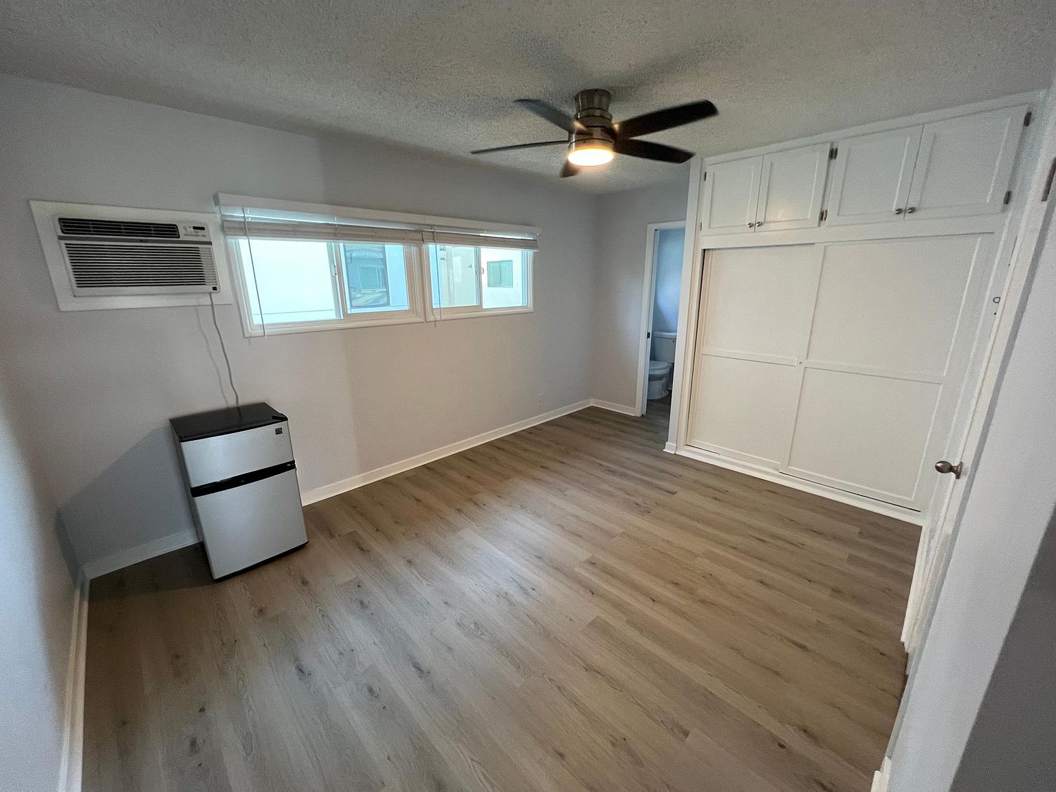 4710 Vantage Ave APT 6, Valley Village, CA 91607 | Zillow