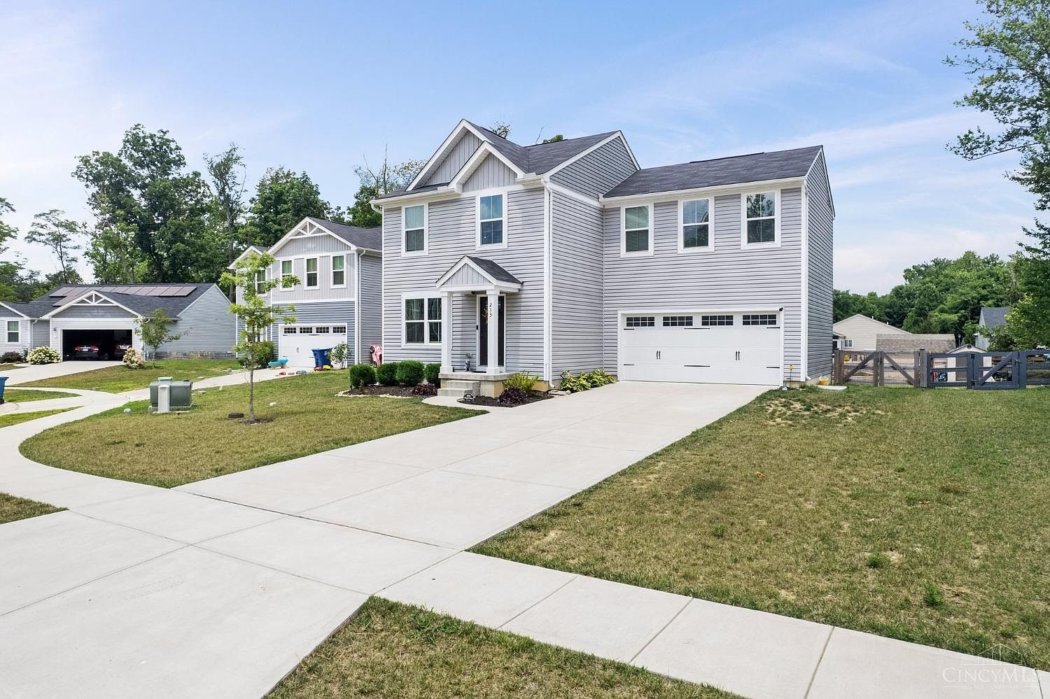 213 Wooded Ridge Dr, Amelia, OH 45102 | Zillow