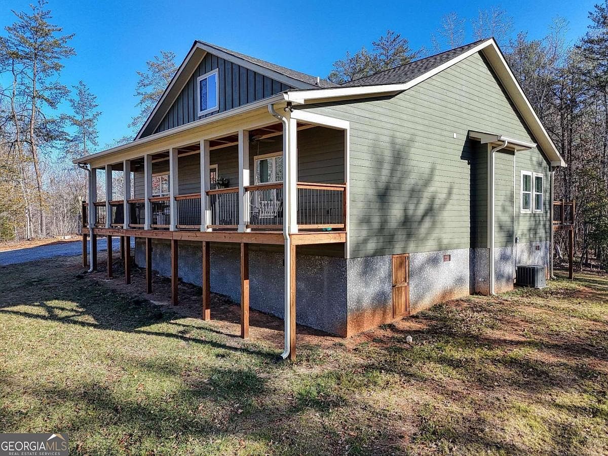 7450 Hooper Cove Rd, Young Harris, GA 30582 | MLS #10248736 | Zillow