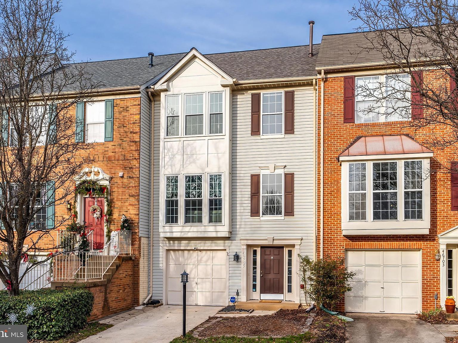 46705 Cavendish Sq, Sterling, VA 20165 | Zillow