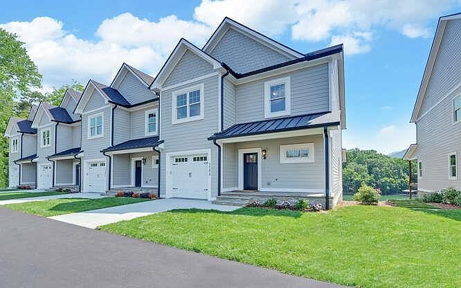 778D Main St, Hiawassee, GA 30546 | Zillow