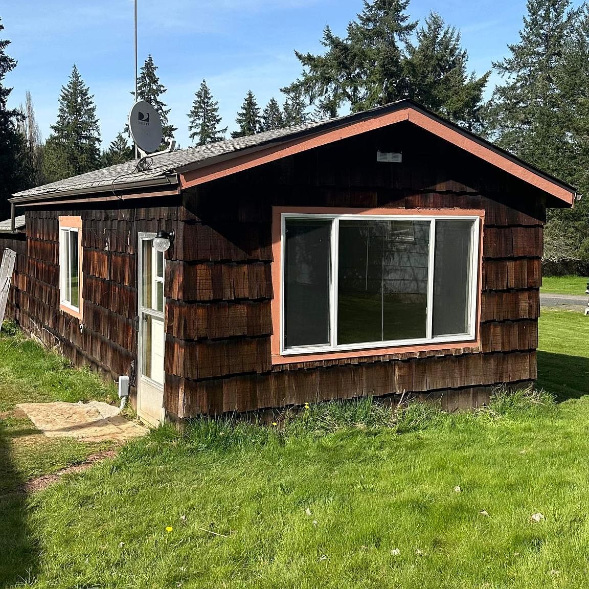 806 King Rd #B, Winlock, WA 98596 | Zillow