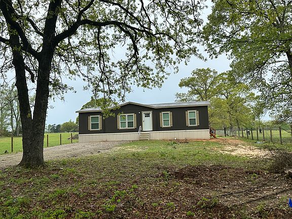 570 Choppin Rd, Pollok, TX 75969 | Zillow