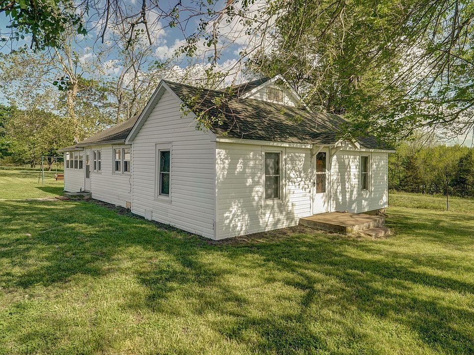 11994 Lawrence #1165, Mount Vernon, MO 65712 | Zillow