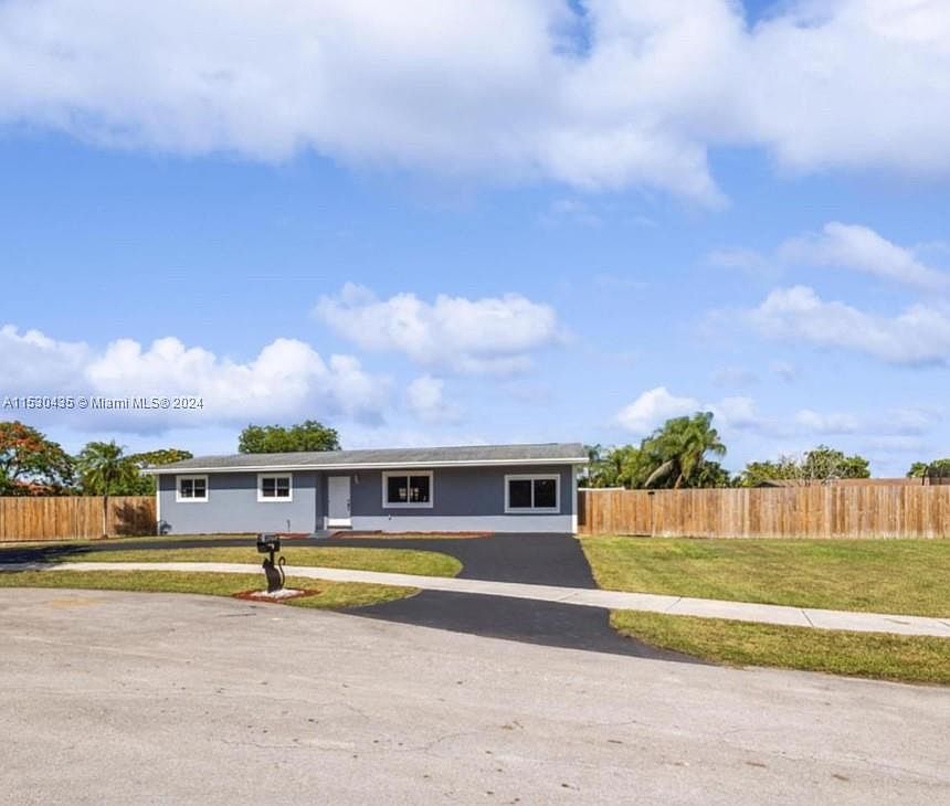 27645 SW 163rd Ave, Homestead, FL 33031 | MLS #A11530435 | Zillow