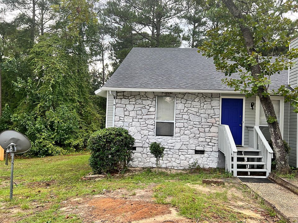 811 Rumford Pl #B, Fayetteville, NC 28303 | Zillow