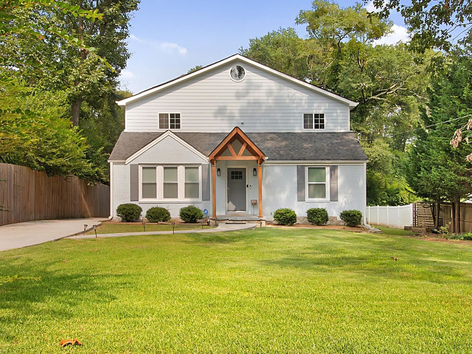 2032 Castlegate Ter, Decatur, GA 30032 | MLS #20136303 | Zillow