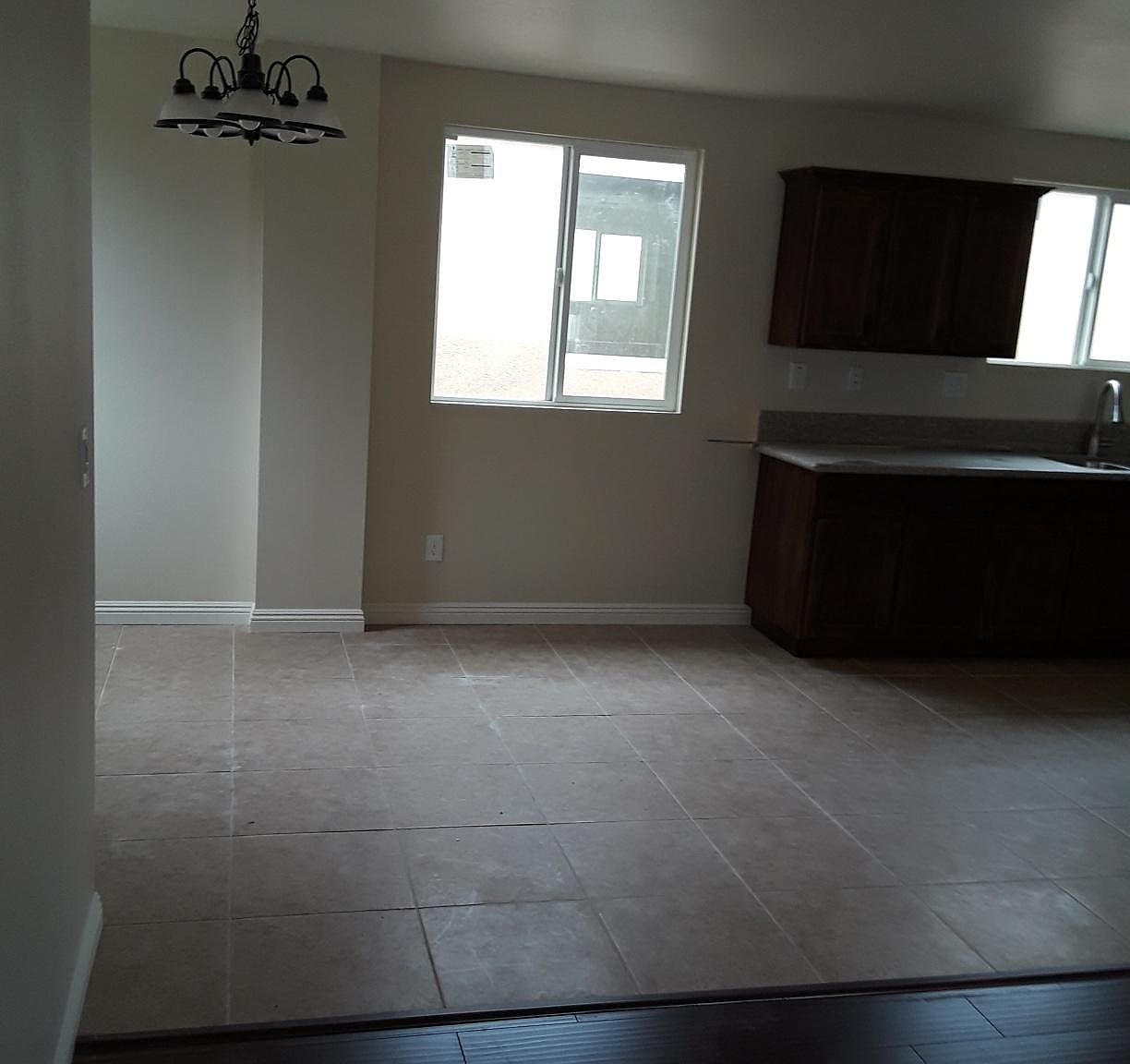 11703 S Main St, Los Angeles, CA 90061 | Zillow