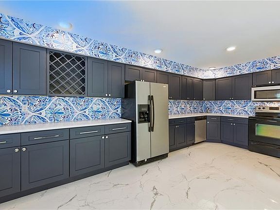 603 Sail Fish Quay, Chesapeake, VA 23320 | MLS #10582333 | Zillow