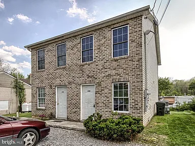 44 Middle Spring Ave Shippensburg PA | Zillow