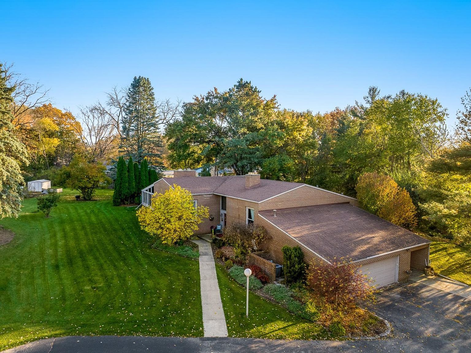 4843 Spring Creek Rd, Rockford, IL 61114 | MLS #202306377 | Zillow