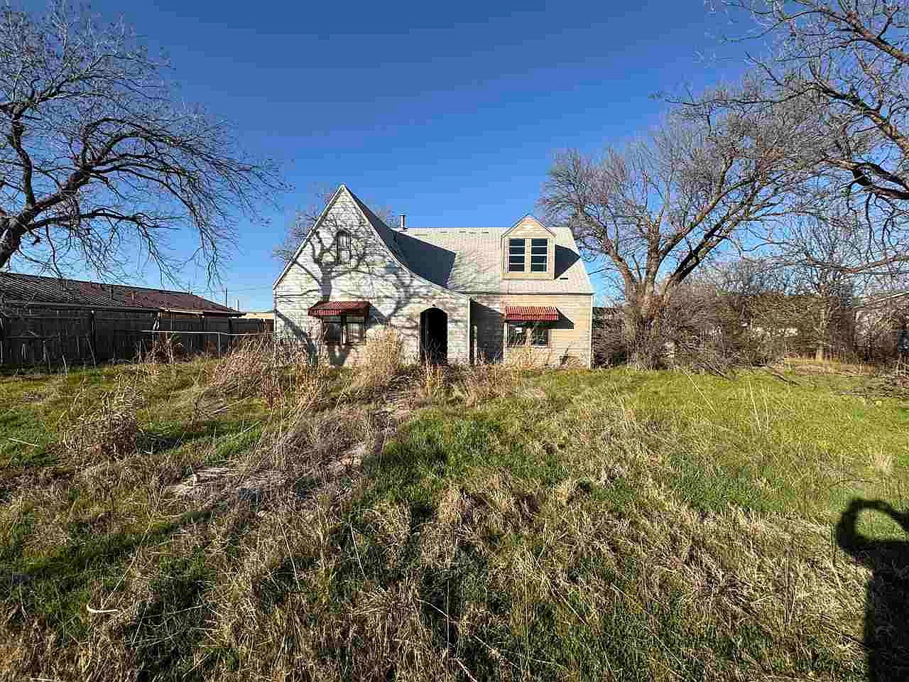 409 E 6th St, Manitou, OK 73555 | MLS #167933 | Zillow