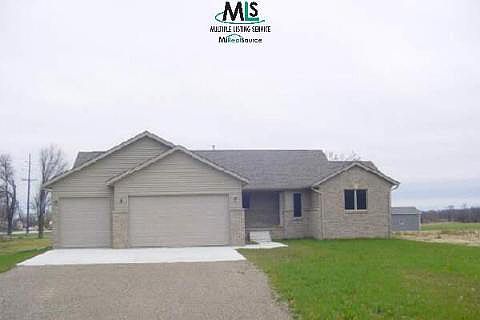 7265 Wood Point, Almont, MI 48003 | Zillow