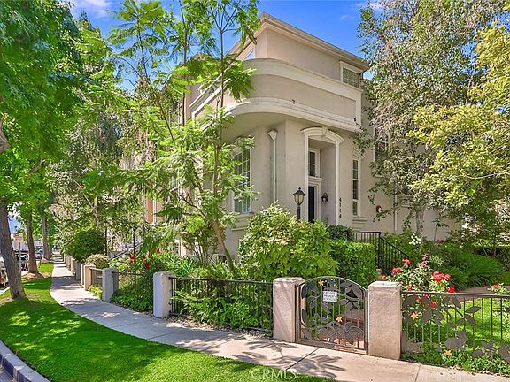 4114 W Kling St, Burbank, CA 91505 | MLS #SR24170671 | Zillow