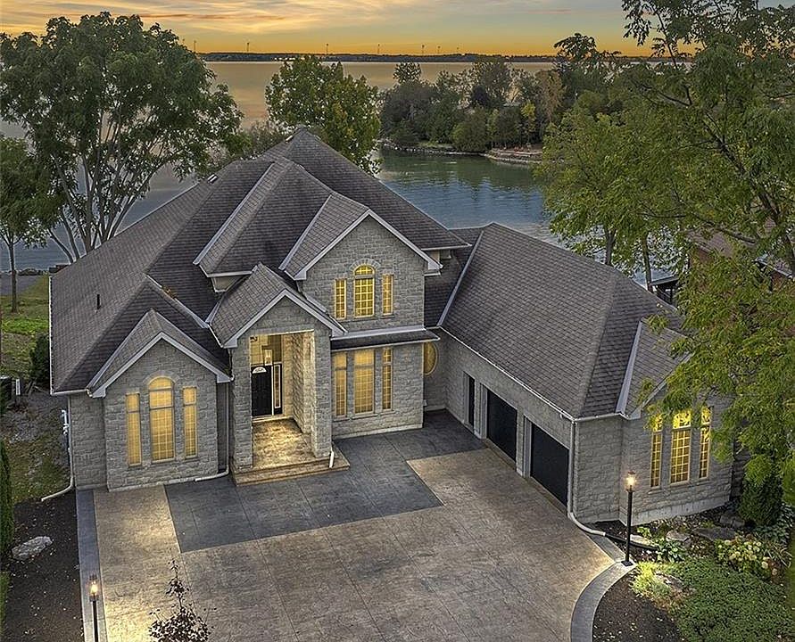 4744 Bath Rd, Loyalist, ON K0H 1G0 | MLS #40661772 | Zillow