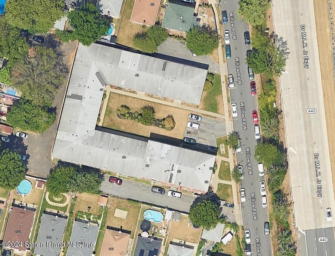 405-2 Willow Rd W, Staten Island, NY 10314 | MLS #2403167 | Zillow