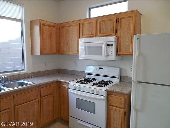 9704 Villa Lorena Ave, Las Vegas, NV 89147 | Zillow