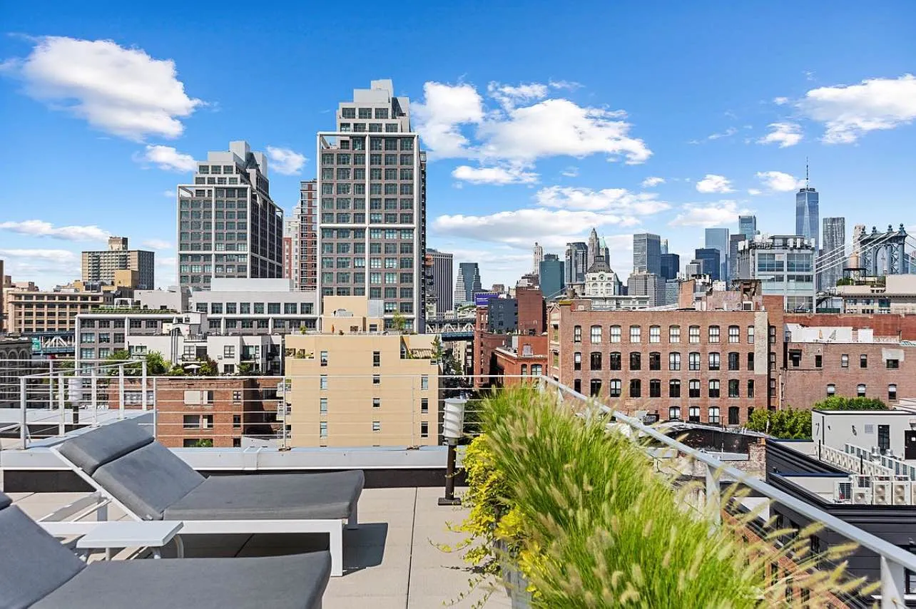 99 Gold Street #3H in Vinegar Hill, Brooklyn | StreetEasy