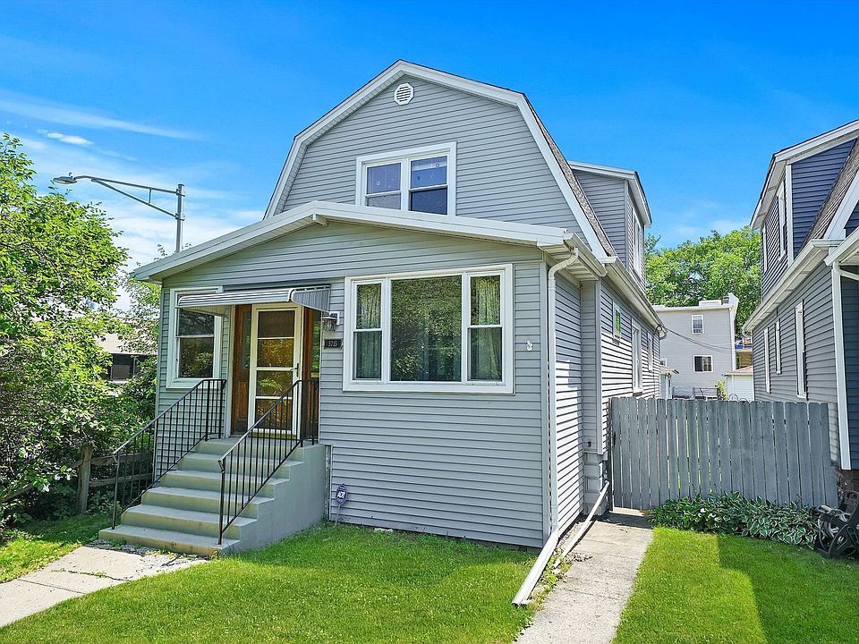 5715 N Keystone Ave, Chicago, IL 60646 | Zillow
