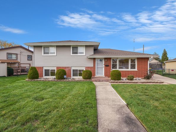 Chicago Ridge IL Real Estate - Chicago Ridge IL Homes For Sale | Zillow
