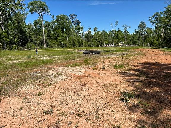 25405 Crown Dr, Ponchatoula, LA 70454 | MLS #2438457 | Zillow