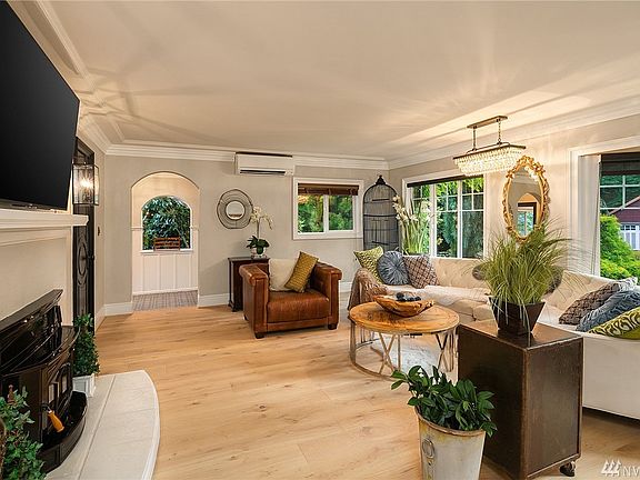 17832 29th Ave NE, Lake Forest Park, WA 98155 | Zillow