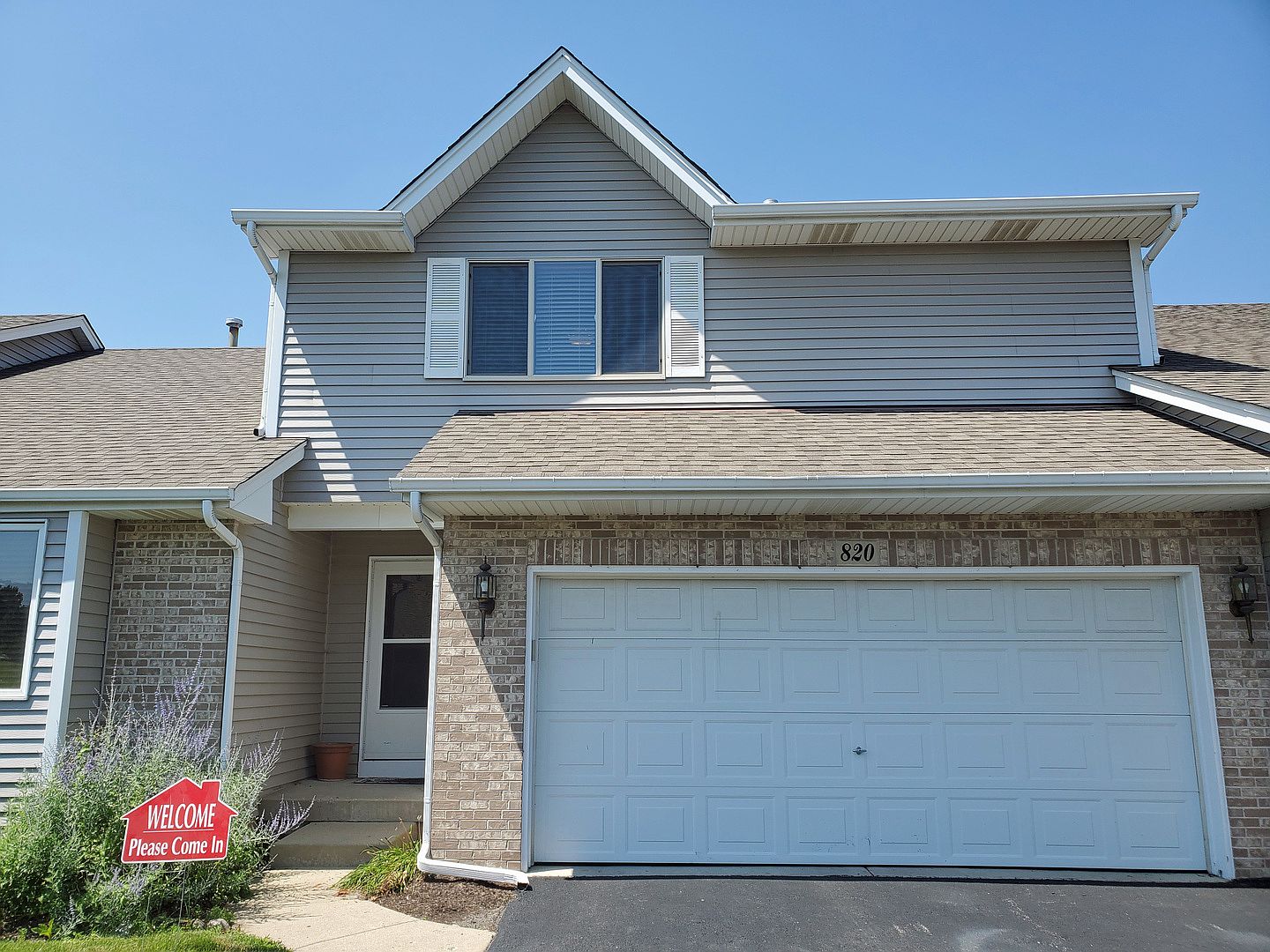 820 Elizabeth Ln, Hampshire, IL 60140 | Zillow