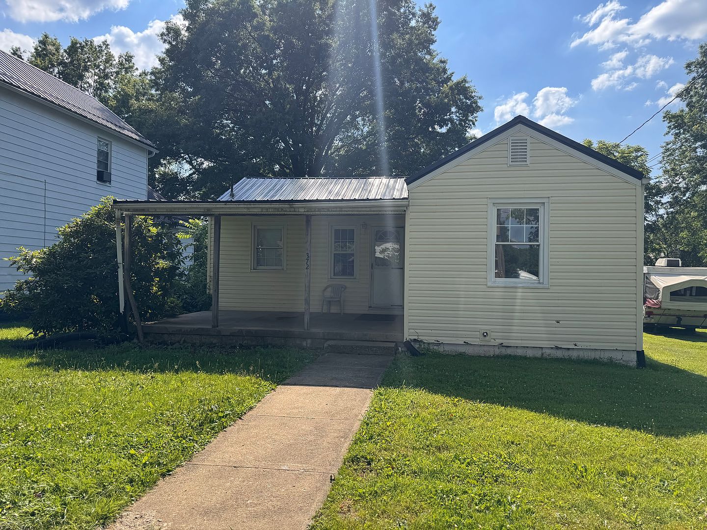 372 Emerson Ave, Farrell, PA 16121 | Zillow
