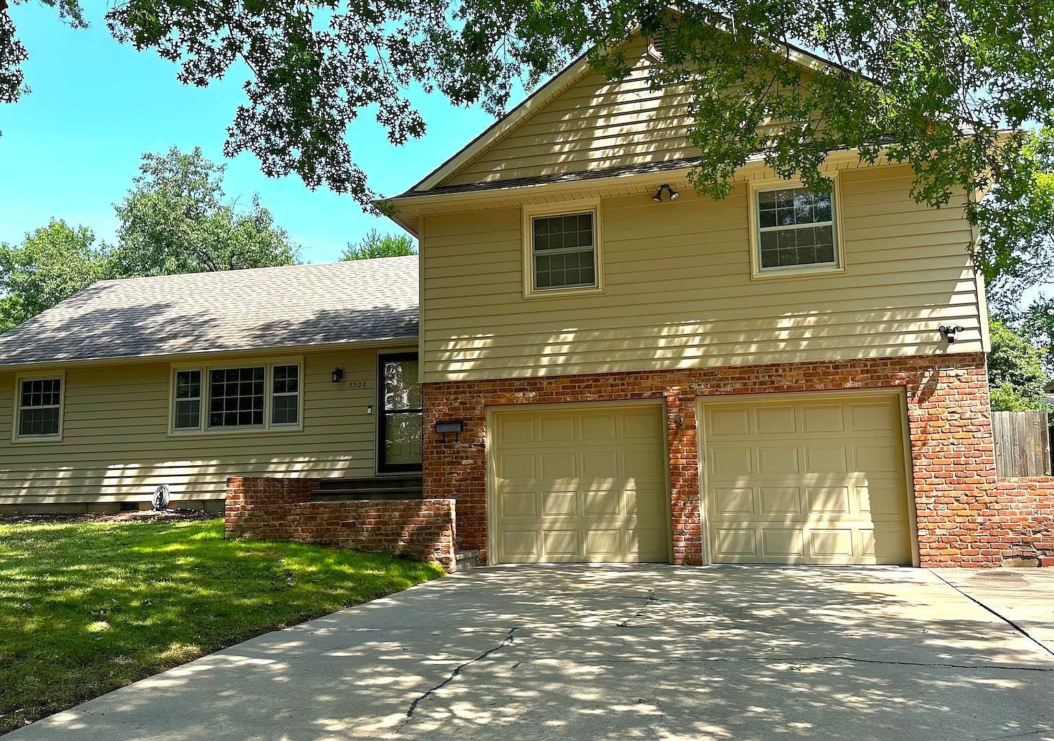 5508 SW 23rd Ter, Topeka, KS 66614 | MLS #230061 | Zillow