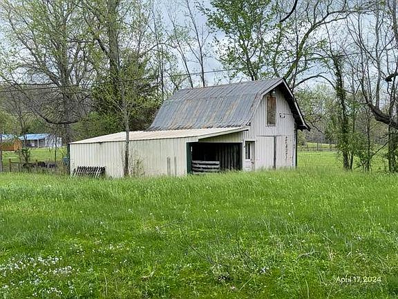 2290 Riffe Creek Rd, Dunnville, KY 42528 | MLS #11271201 | Zillow