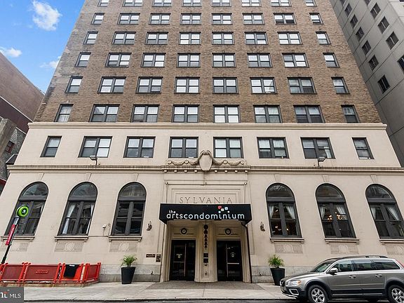 1324 Locust St APT 1020, Philadelphia, PA 19107 | Zillow