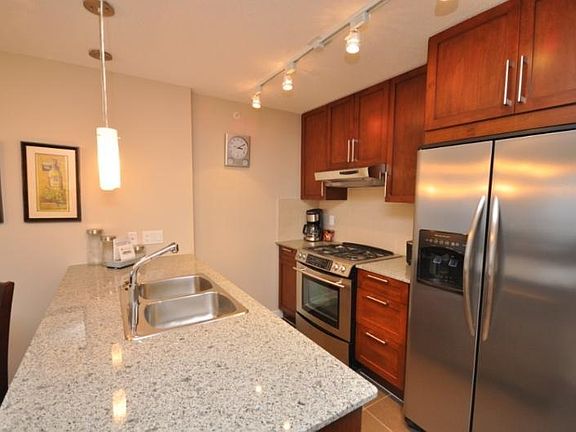 7088 Salisbury Ave #601, Burnaby, BC V5E 0A4 | Zillow