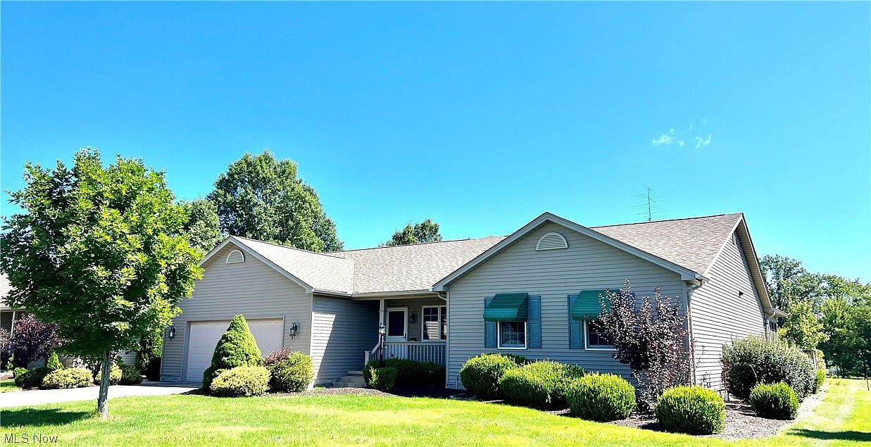 33 Eagle Point Dr, Newton Falls, OH 44444 | Zillow
