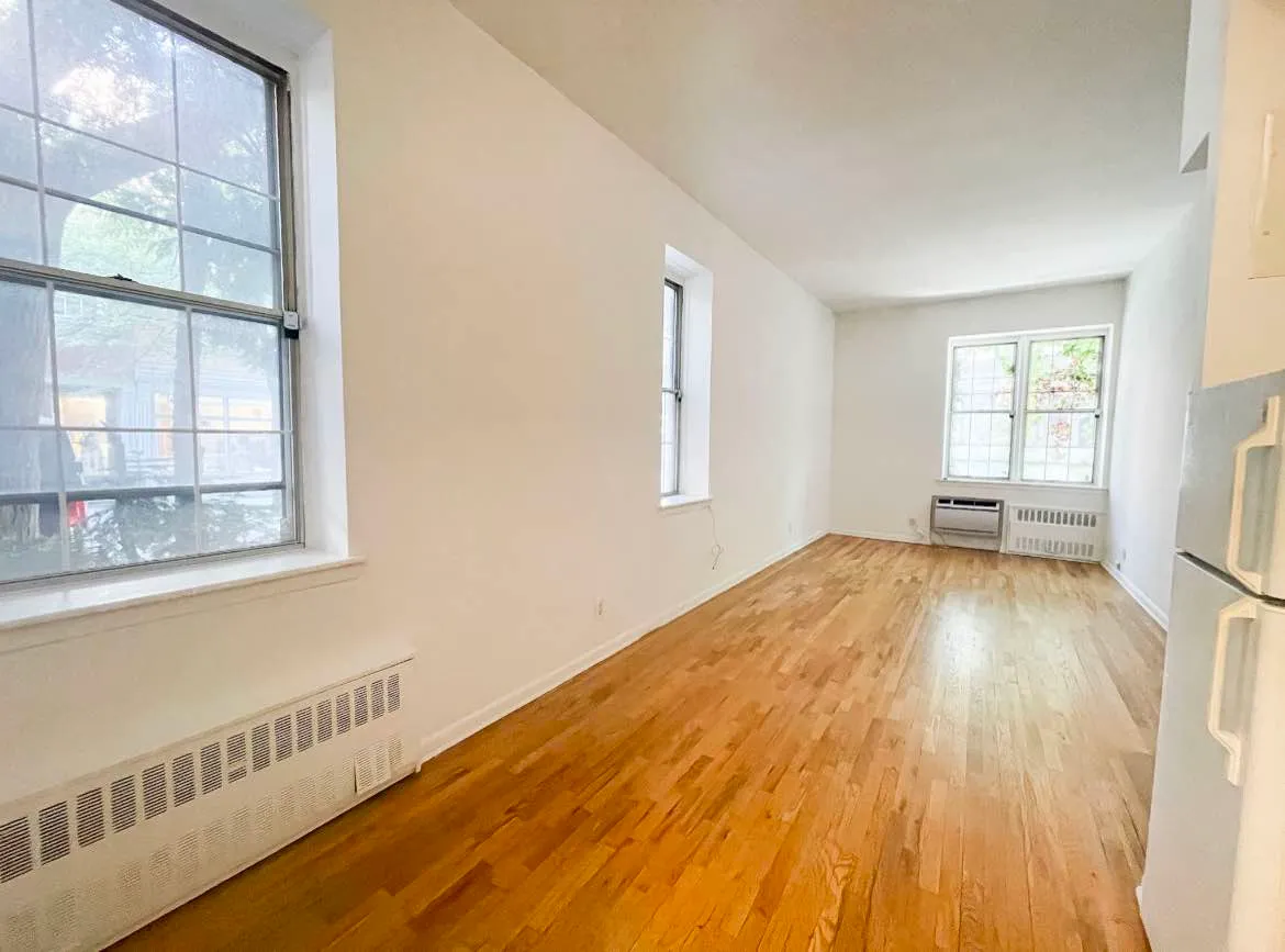 55 Perry Street #1D in West Village, Manhattan | StreetEasy