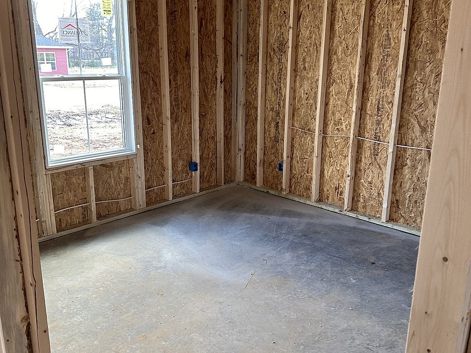 605 Colonette Dr, Hopkinsville, KY 42240 | Zillow