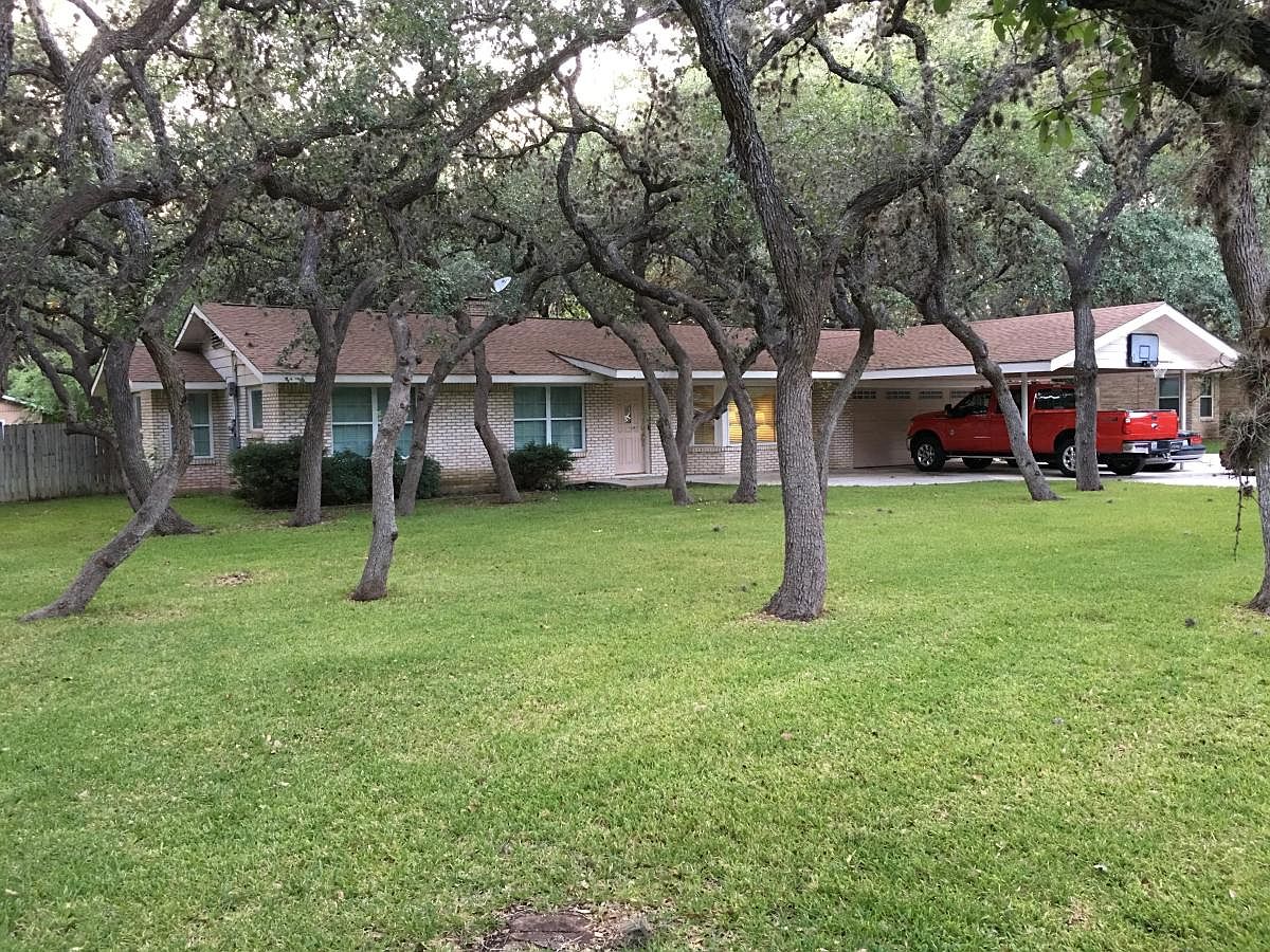 143 William Classen Dr, Hollywood Park, TX 78232 | Zillow