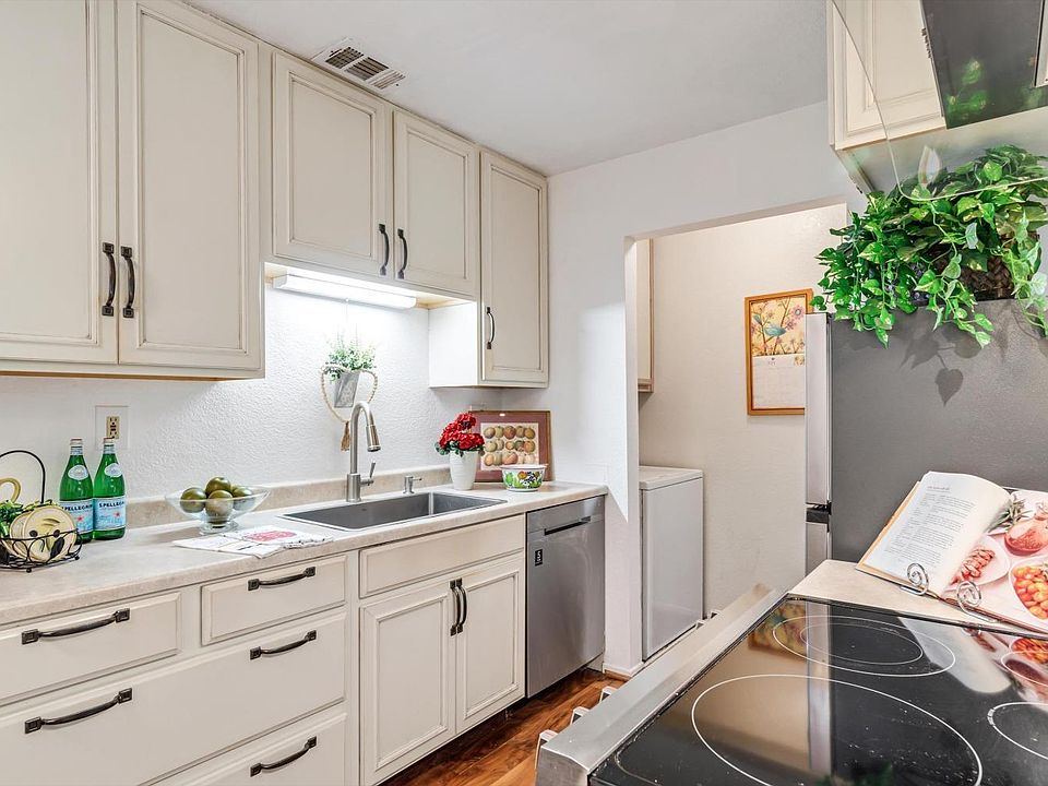 8201 Camino Colegio Dr #158, Rohnert Park, CA 94928 | MLS #325028860 | Zillow