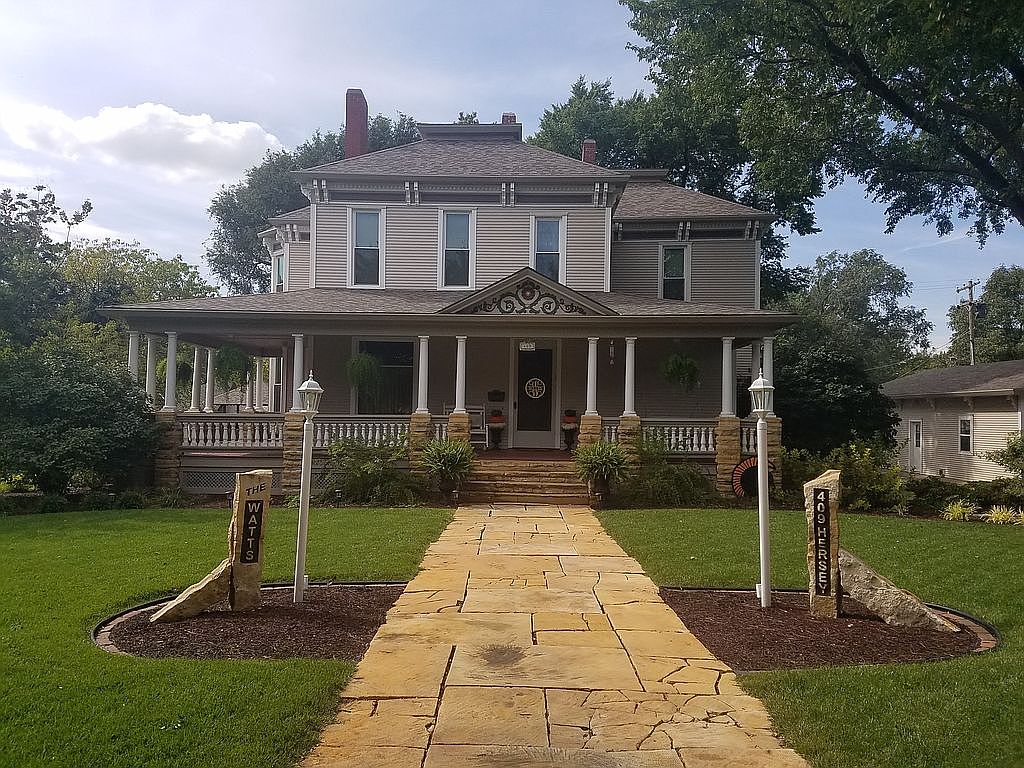 409 N Hersey Ave, Beloit, KS 67420 | Zillow