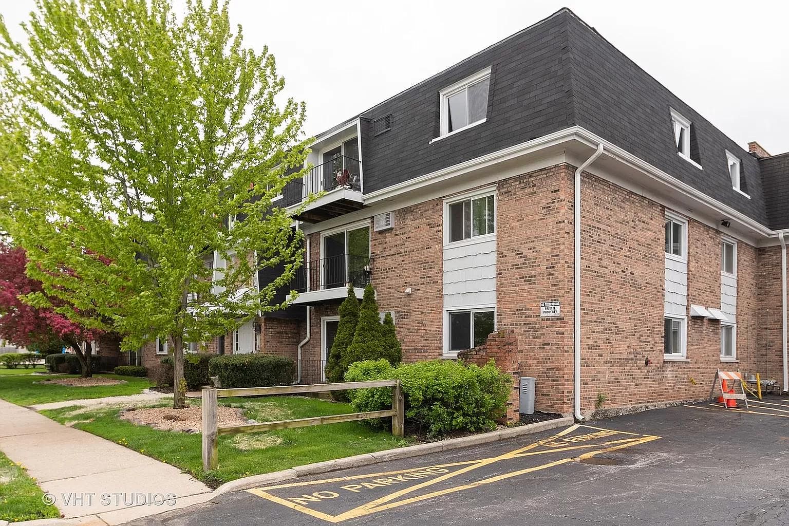 10304 Ridgeland Ave APT 201, Chicago Ridge, IL 60415 | Zillow